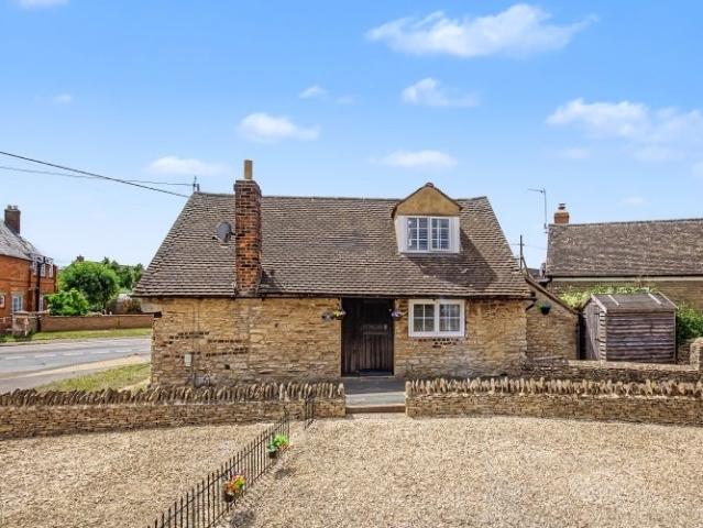 House at Witney Road, West Oxfordshire