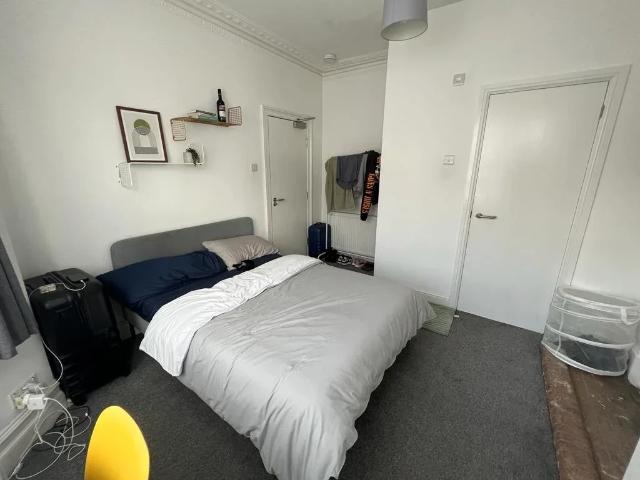 House at Woodcote Road, Southampton