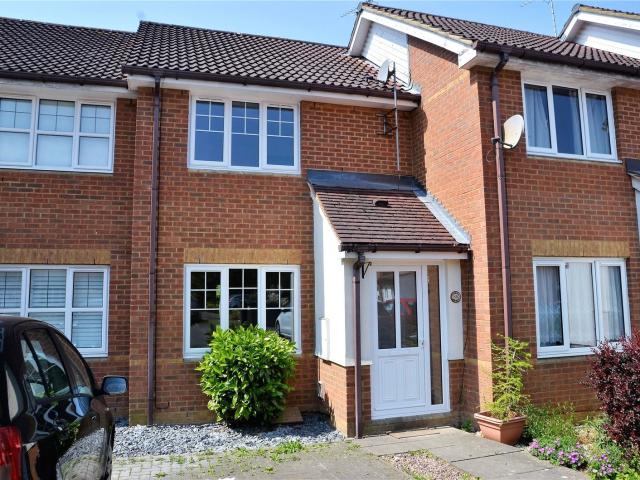 House at Woodfield Way, Theale