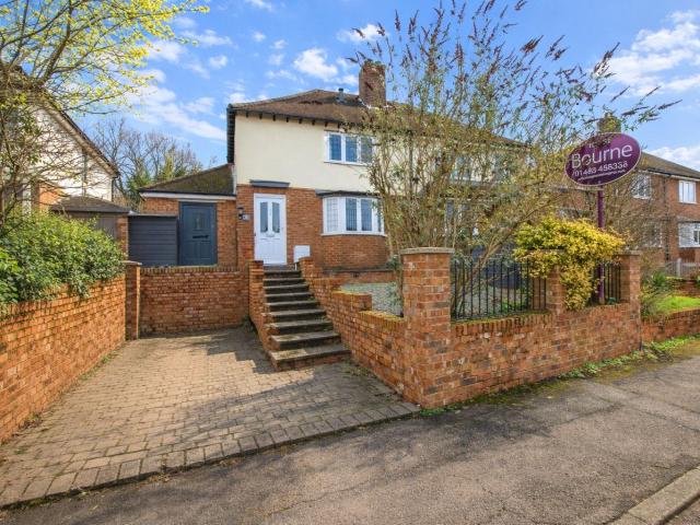 House at Woodside Road, Guildford