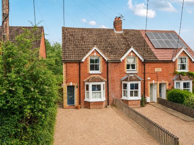 House at Woodside Road, Waverley