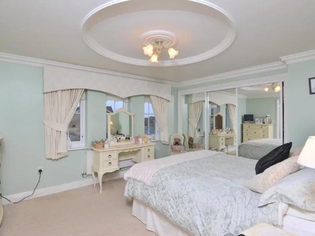 House at Woodview, Basildon