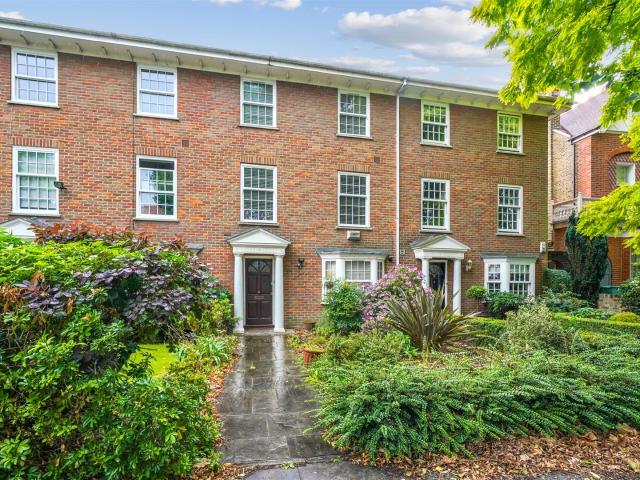 House at Woodville Gardens, Greater London