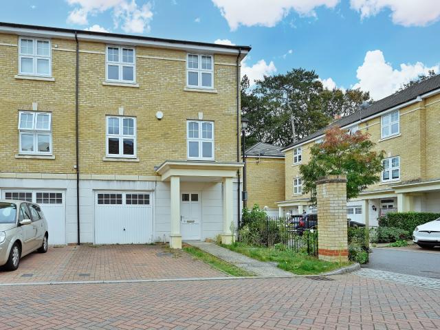 House at Woolman Road, Watford