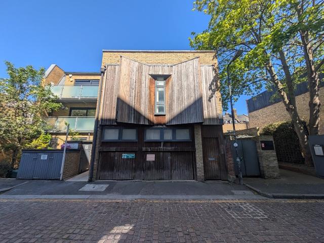 House at Worple Road Mews, Greater London