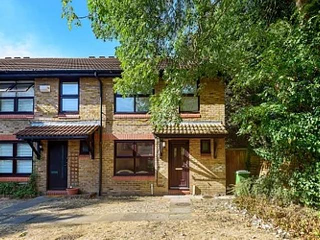 House at Wycherley Close, Greater London