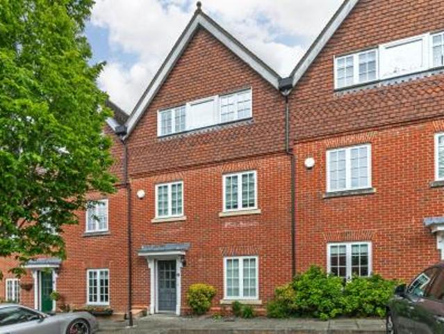 House at Wychwood Place, Winchester