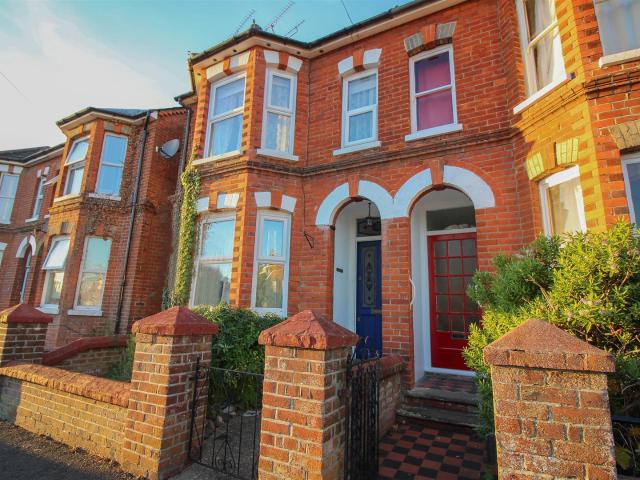 House at Wykeham Road, Waverley