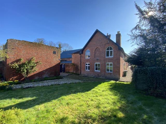 House at A495, Ellesmere
