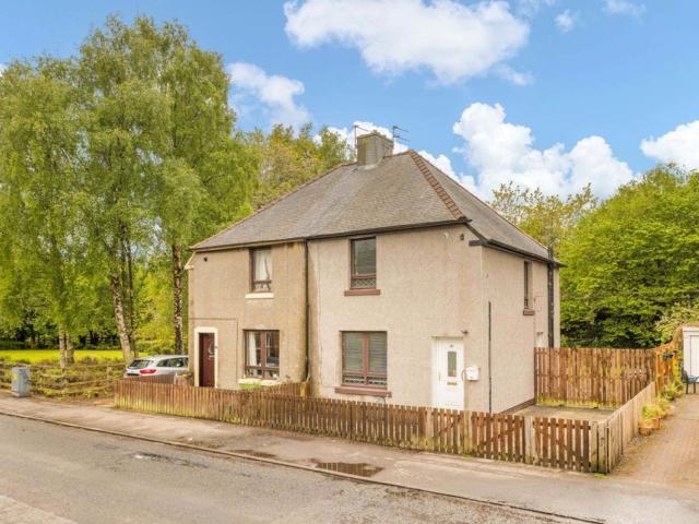 House at A800, Bathgate