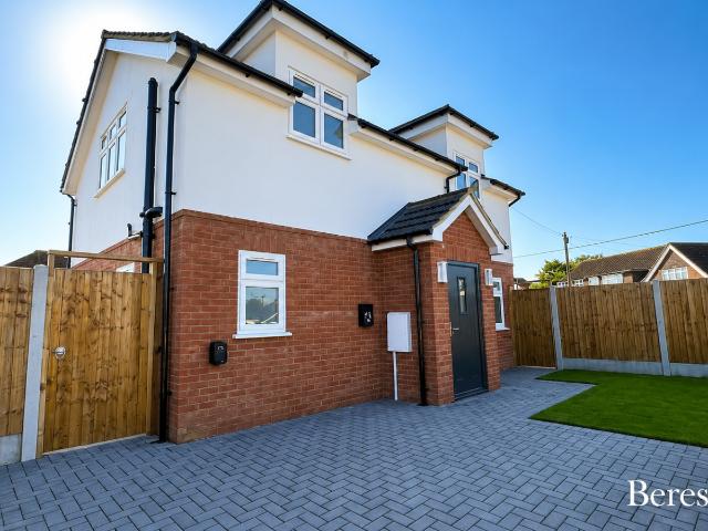 House at Abbots Close, Greater London