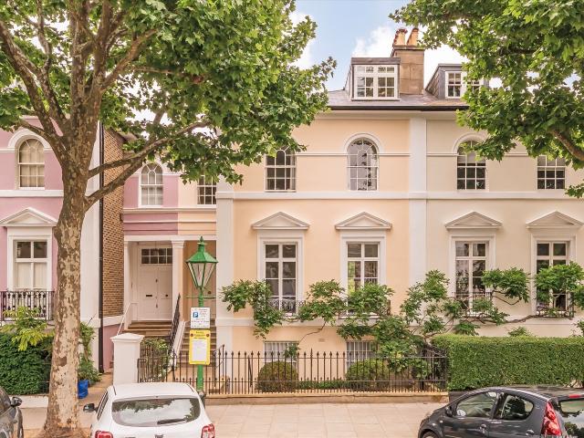 House at Addison Avenue, Greater London