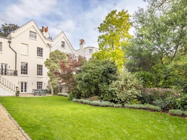 House at Addison Road, Greater London