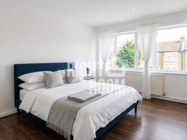 House at Addison Road, Greater London