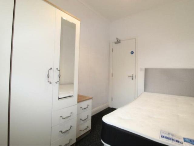 House at Aketon Road, Wakefield
