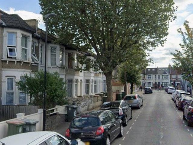 House at Aintree Avenue, Greater London