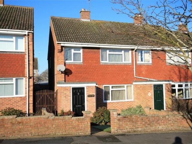 House at Aintree Close, Greenham