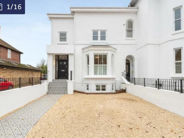 House at Alma Road, Windsor
