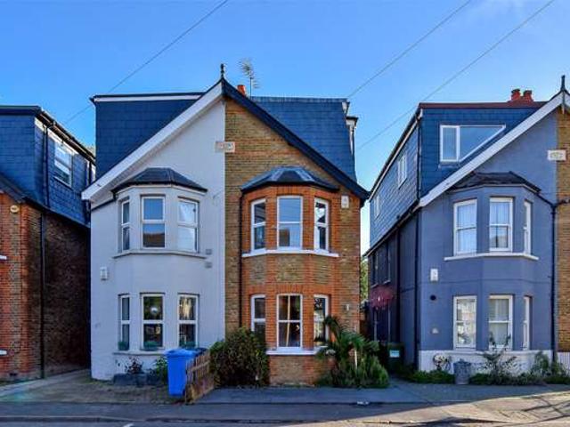 House at Albany Road, Old Windsor