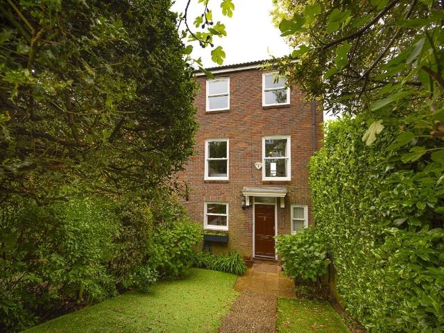 House at Albert Drive, Greater London