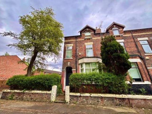 Room at Albert Park Road, Salford