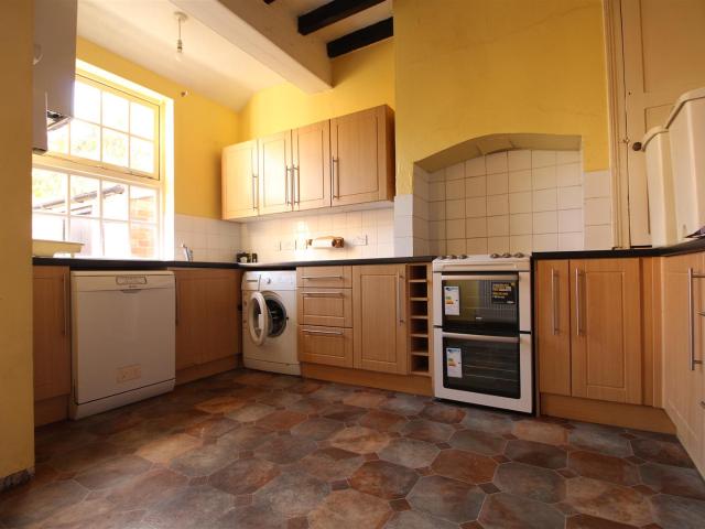 House at Albert Place, Charnwood