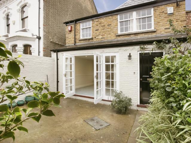 House at Alderville Road, Greater London