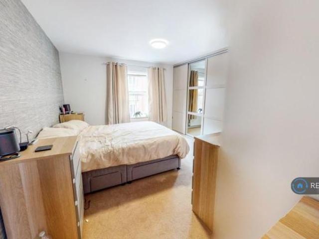 Room at Alfreton Road, Derby
