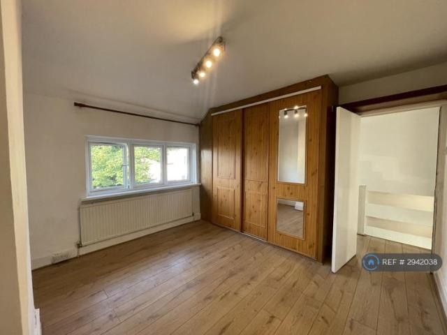 House at Allenby Road, Greater London