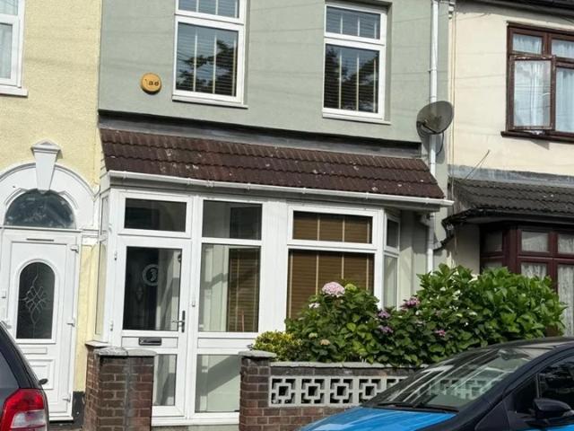 House at Altmore Avenue, Greater London