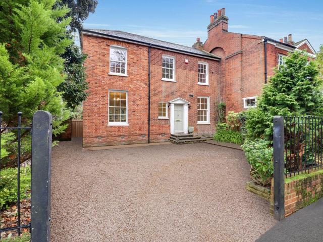 House at Angel Road, Elmbridge