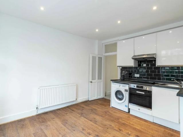 House at Anselm Road, Greater London