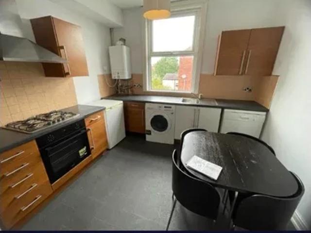 House at Ash Road, Leeds