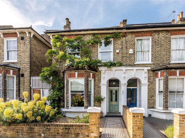 House at Ashbourne Grove, Greater London