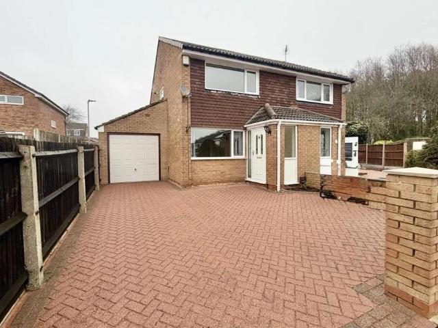 House at Athlone Rise, Leeds