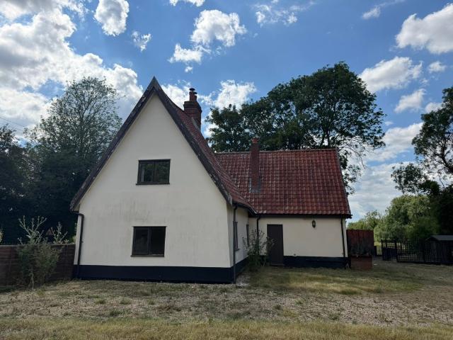 House at Attleborough Road, Breckland District