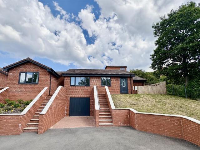 House at Auckland Road, Dudley
