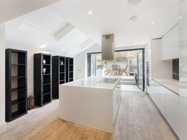 House at Avalon Road, Greater London