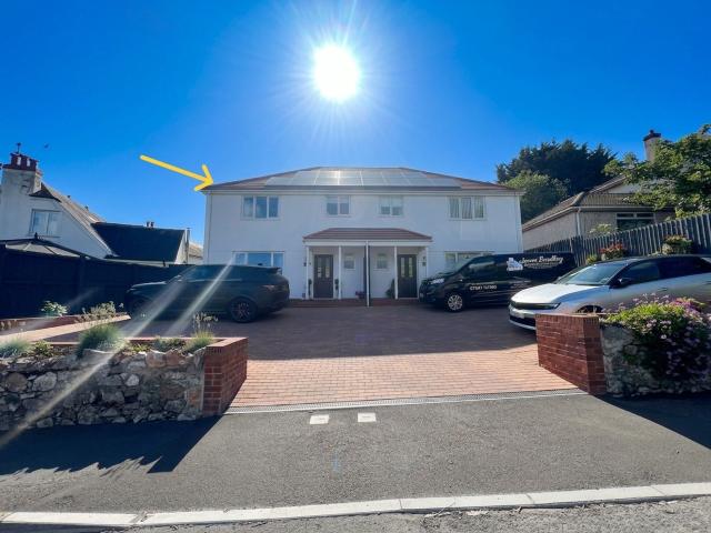 House at Avenue Road, Teignbridge