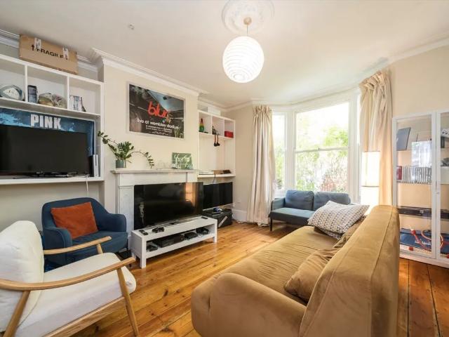 House at Avenue Road, Greater London