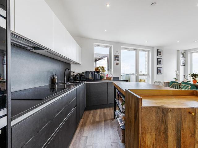 House at Avenue Road, Greater London