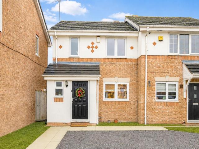 House at Aylesham Close, London