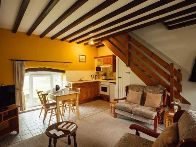 House at B4329, Spittal