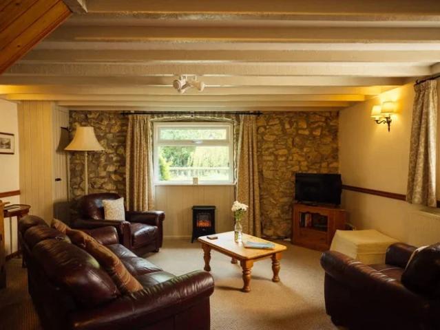 House at B4329, Spittal