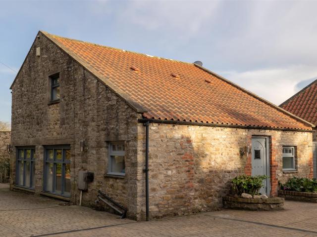 House at B6271, Brompton on Swale