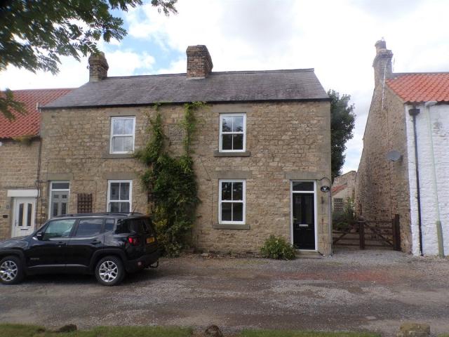 House at B6279, Summerhouse