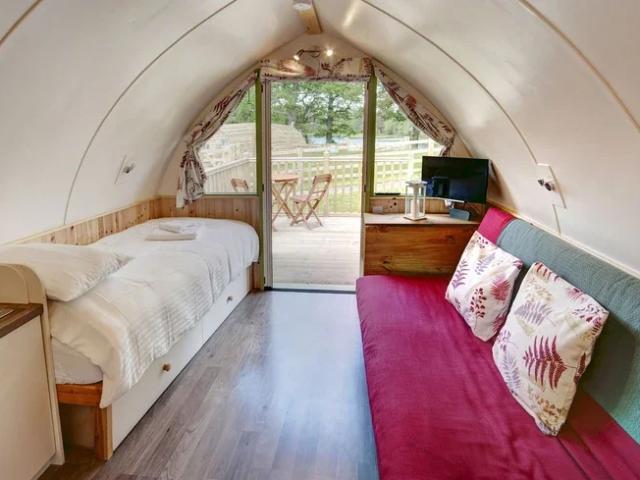 Room at B6305, Langley