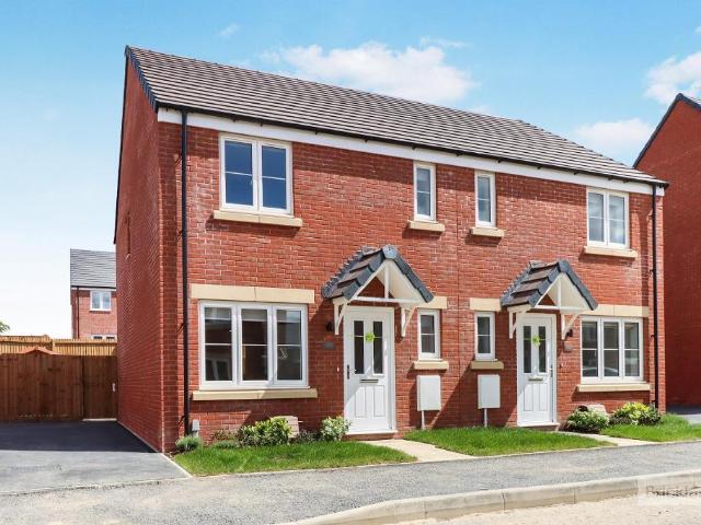House at B6481, Corby