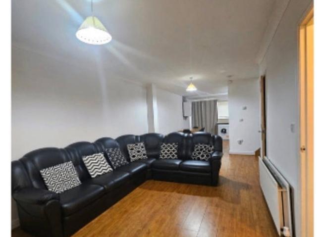 Room at Bankwell Street, Manchester