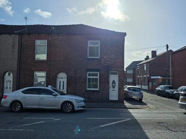 House at Banner Street, Hindley